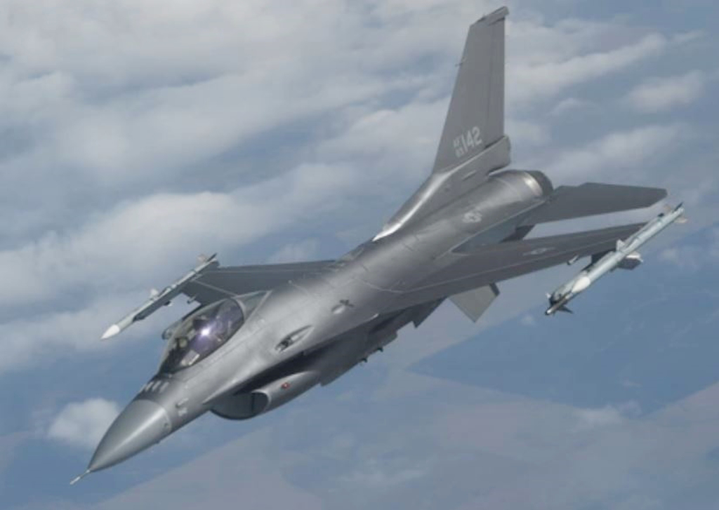 國戰會論壇/譚傳毅》美軍F-16 AI變身：建立六代機標準 - 洞傳媒